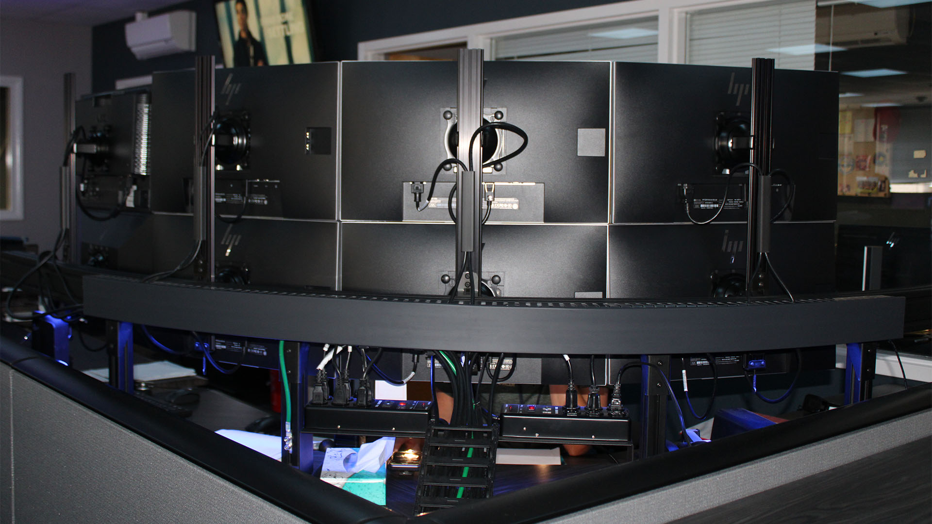 Xybix Cable Management
